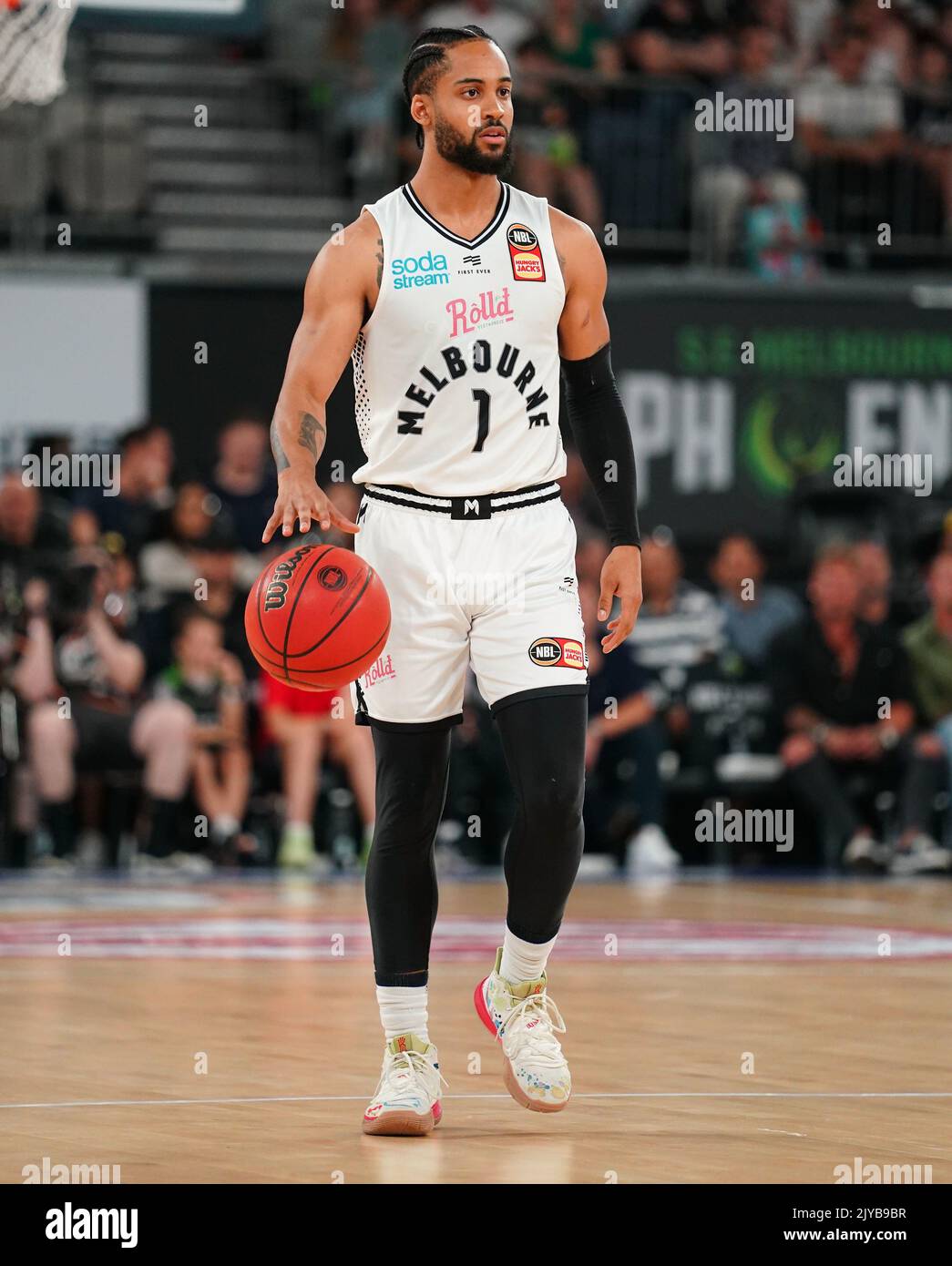 Melo Trimble of Melbourne United controls the ball during the Round 20 ...