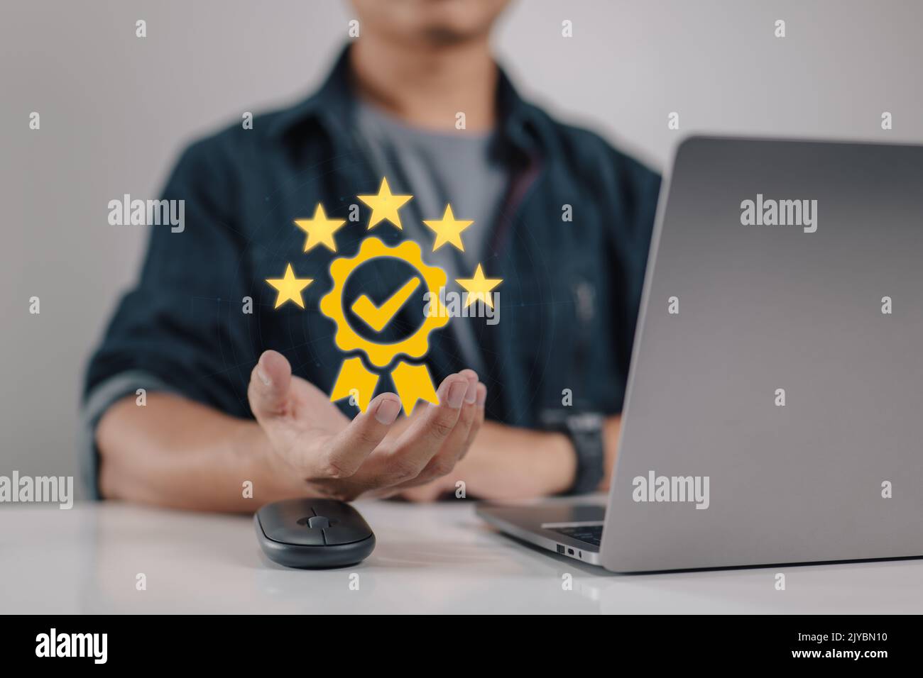 The hand is the symbol for the highest level of service quality ...