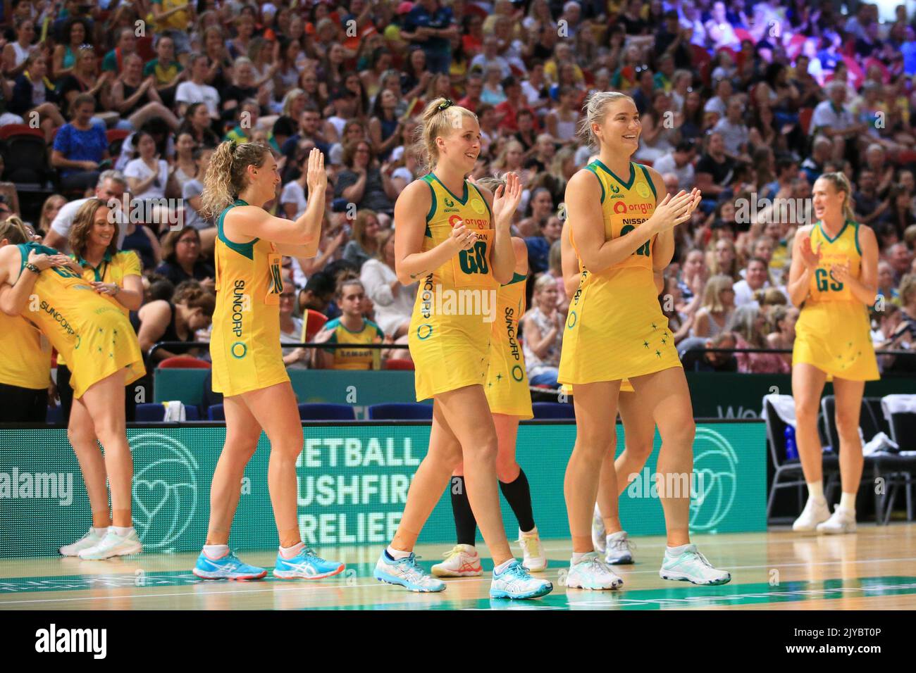 Diamonds players applaud the crowd during the Bushfire Relief Charity ...