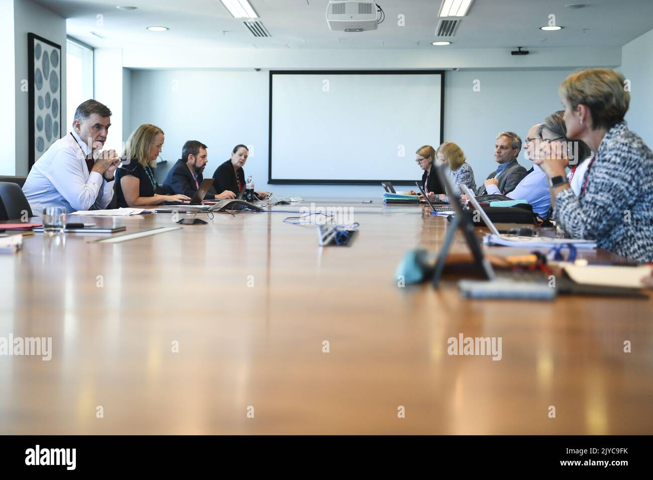 Australian Chief Medical Officer Brendan Murphy speaks to Chief Health ...