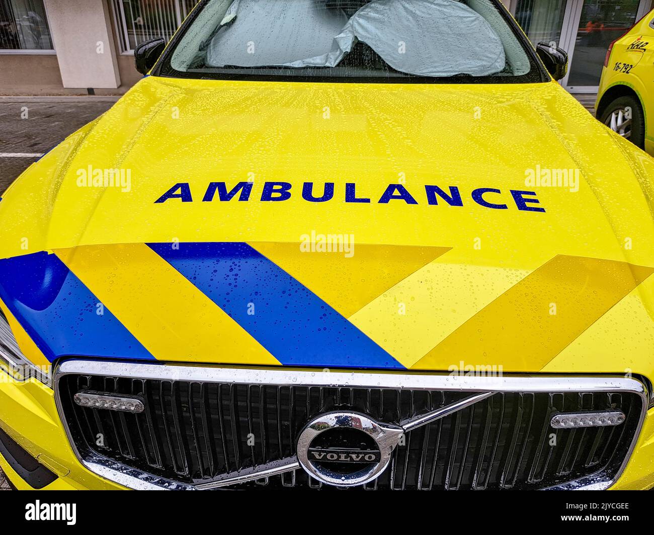 Vehicle for transporting a doctor(huisarts) in case of medical ...