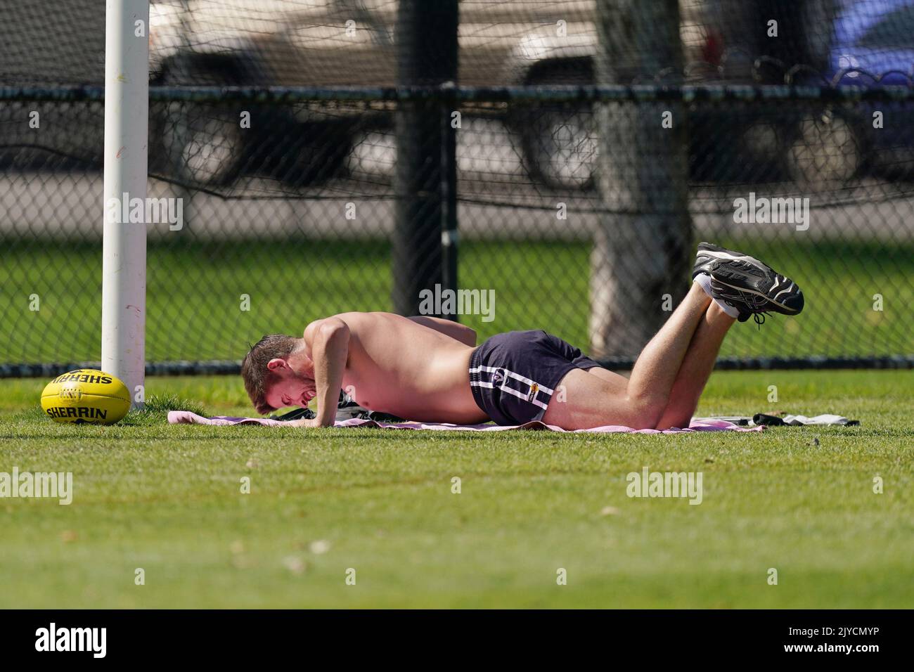 People train in isolation at Goschs Paddock due to the covid-19 crisis ...