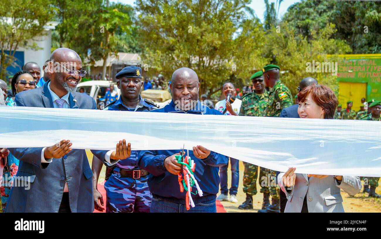 Uwizeye hi-res stock photography and images - Alamy