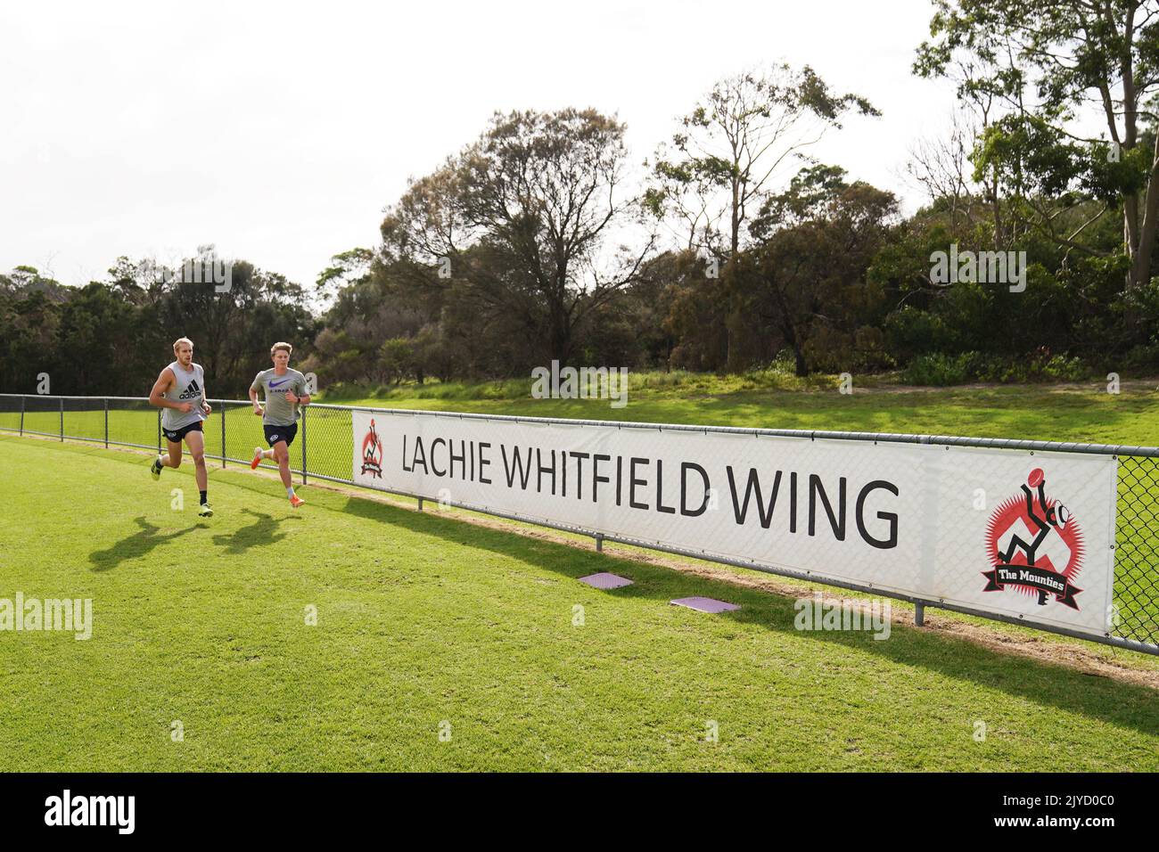 Lachie Whitfield and Nick Haynes of the GWS GIANTS during a training ...