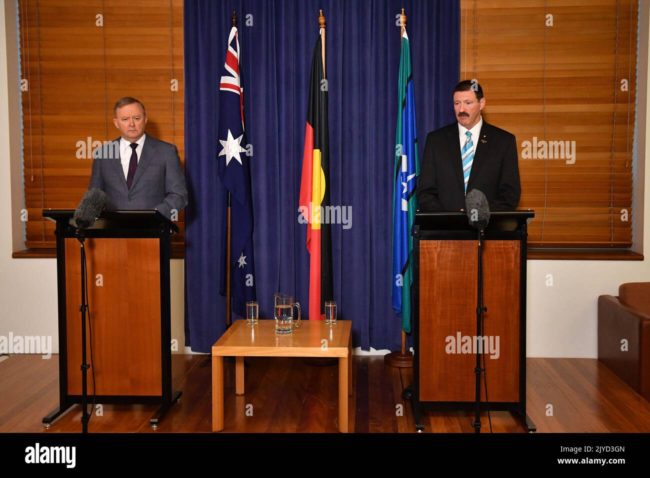 Leader of the Opposition Anthony Albanese and Labor member for Eden ...