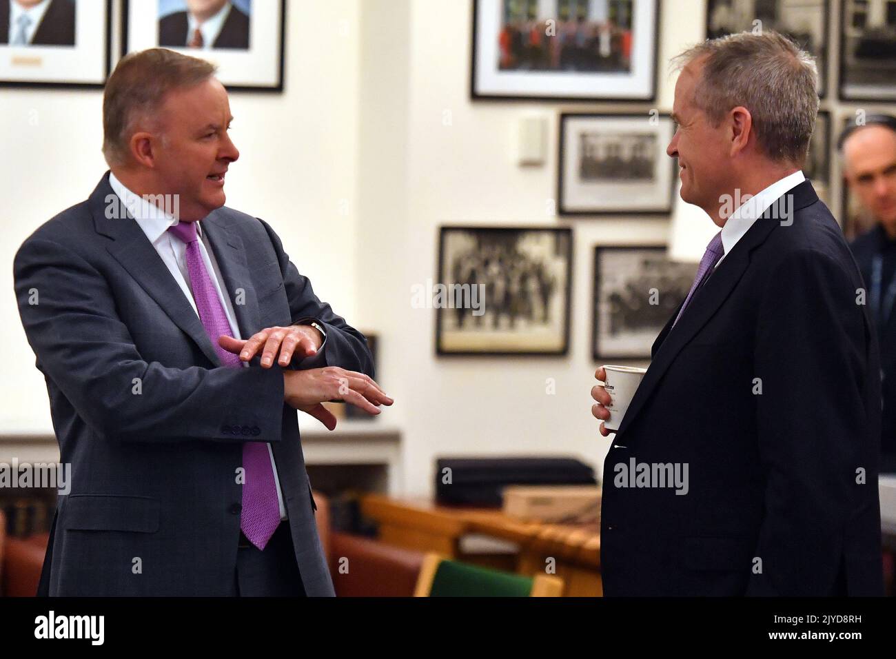 Former leader of the opposition Bill Shorten congratulates Leader of ...