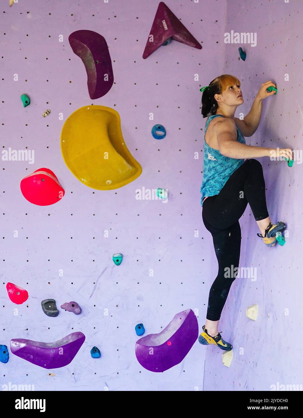 Australian climber Oceana Mackenzie trains at home in Melbourne ...