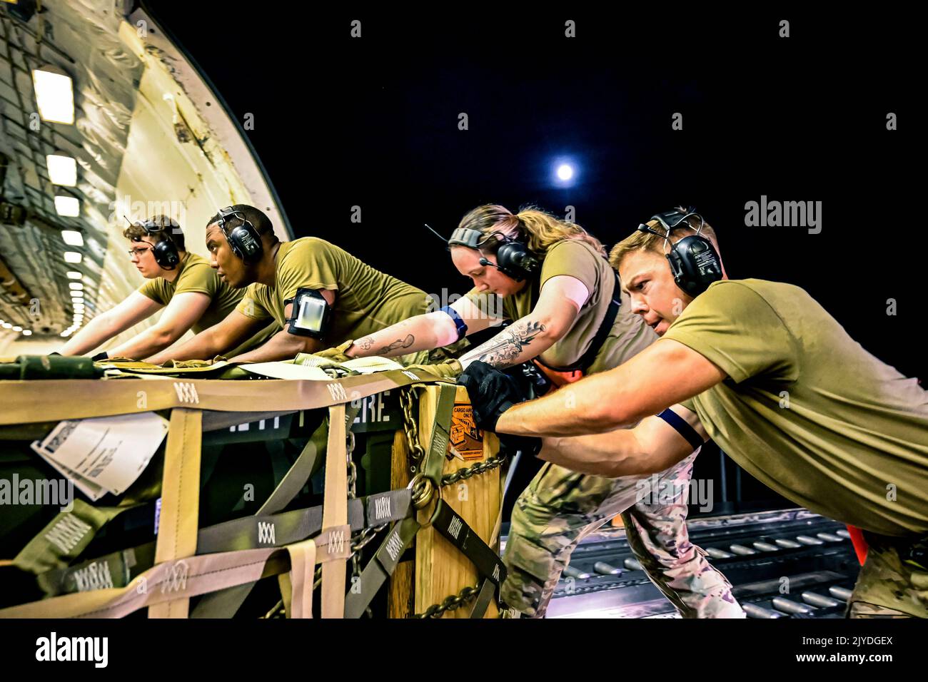 McGuire AFB, New Jersey, USA. 10th Aug, 2022. Airmen assigned to the ...