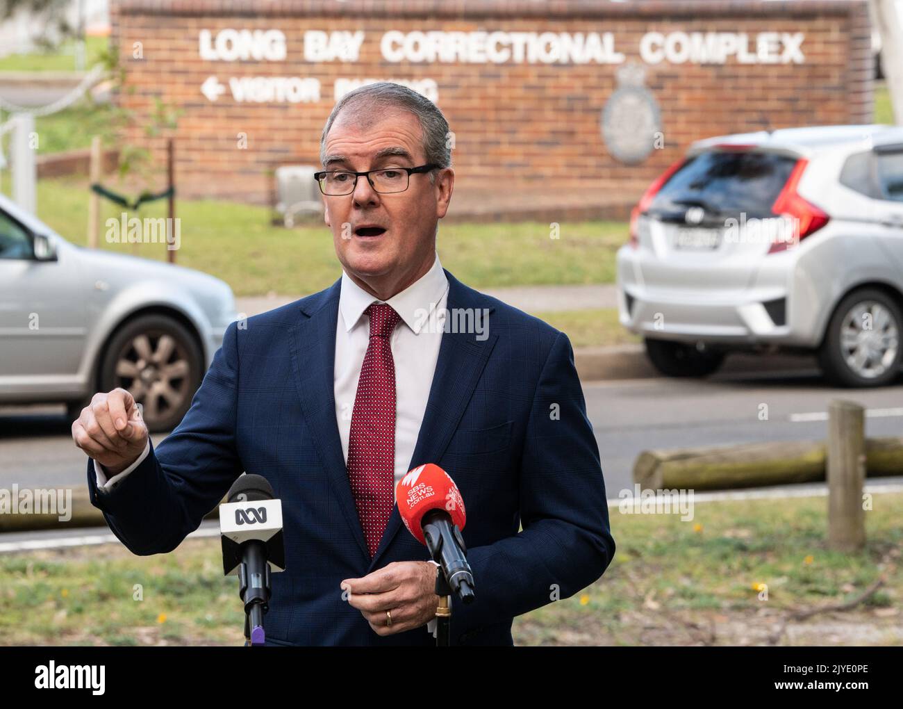 Labor MP Michael Daley speaking to media outside Long Bay Correctional ...