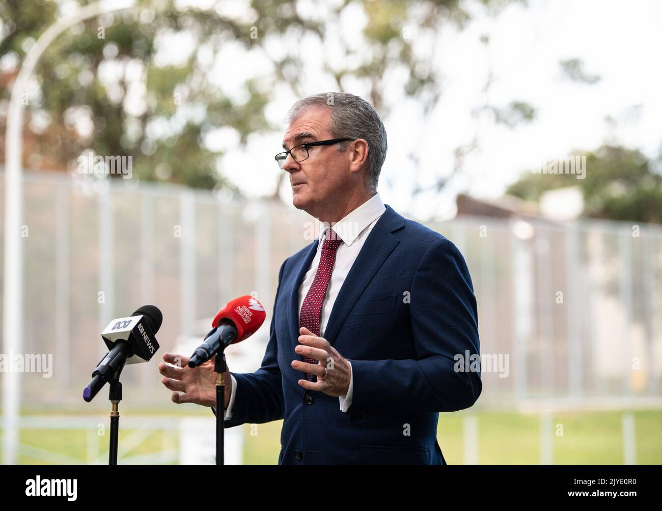 Labor MP Michael Daley speaking to media outside Long Bay Correctional ...