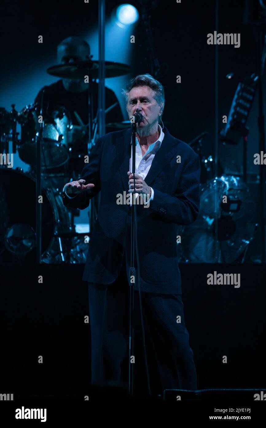 Arena suave hi-res stock photography and images - Alamy