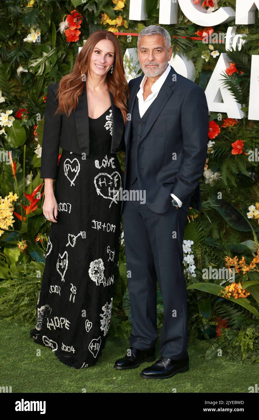 Julia Roberts and George Clooney attend the "Ticket To Paradise" World Premiere at Odeon Luxe ...