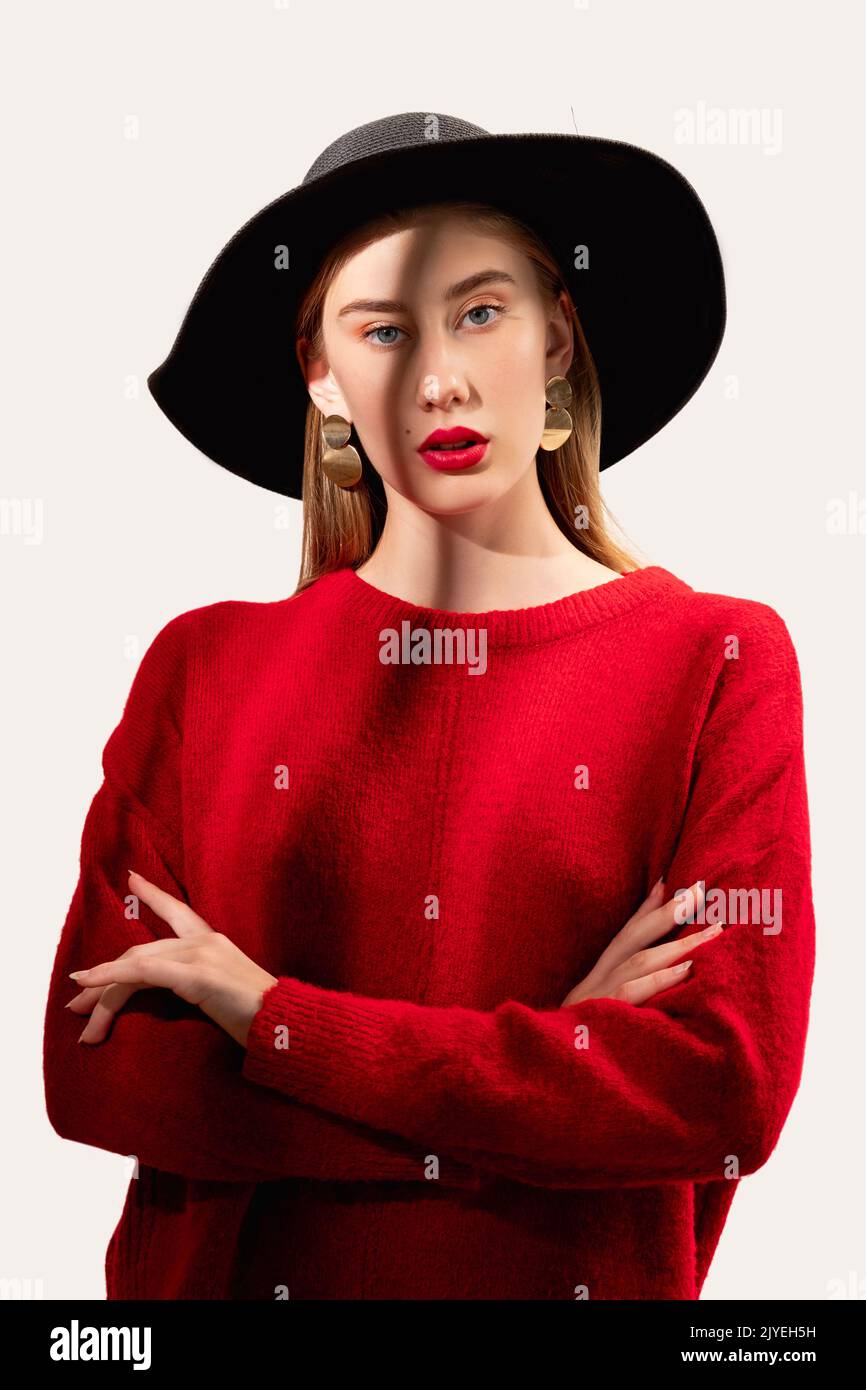 fashion style trend look female elegance confident Stock Photo - Alamy