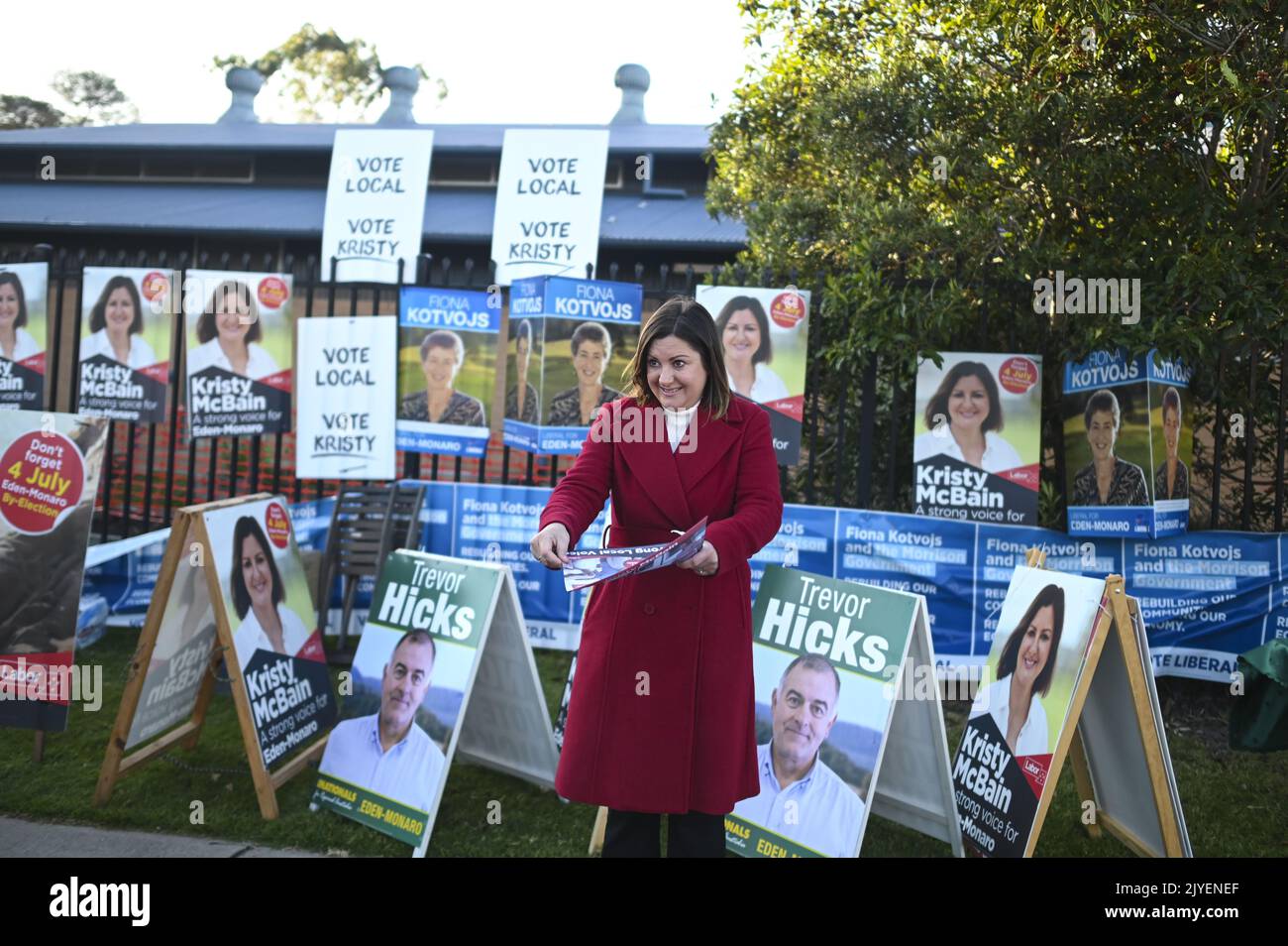 Labor candidate for Eden-Monaro Kristy McBain hands out how to vote ...