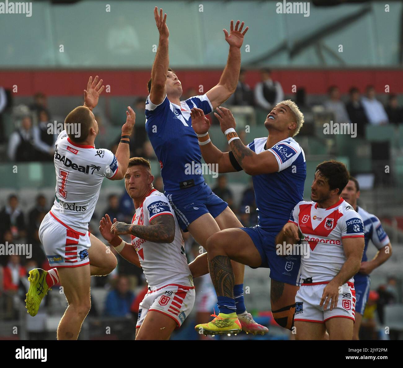 Matthew Dufty of the Dragons and Nick Meaney and Renouf To'omaga of the ...
