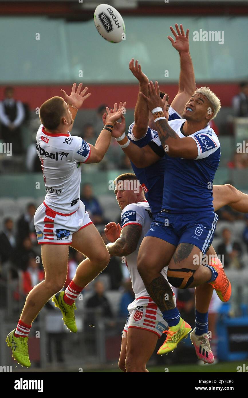 Matthew Dufty of the Dragons and Nick Meaney and Renouf To'omaga of the ...