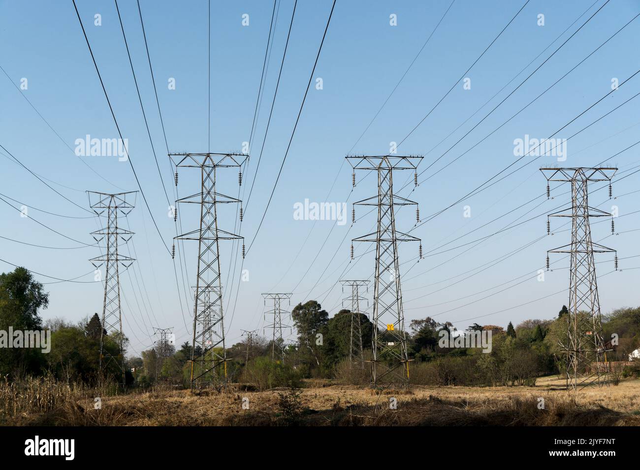 Intrusive overhead powerlines hi-res stock photography and images - Alamy