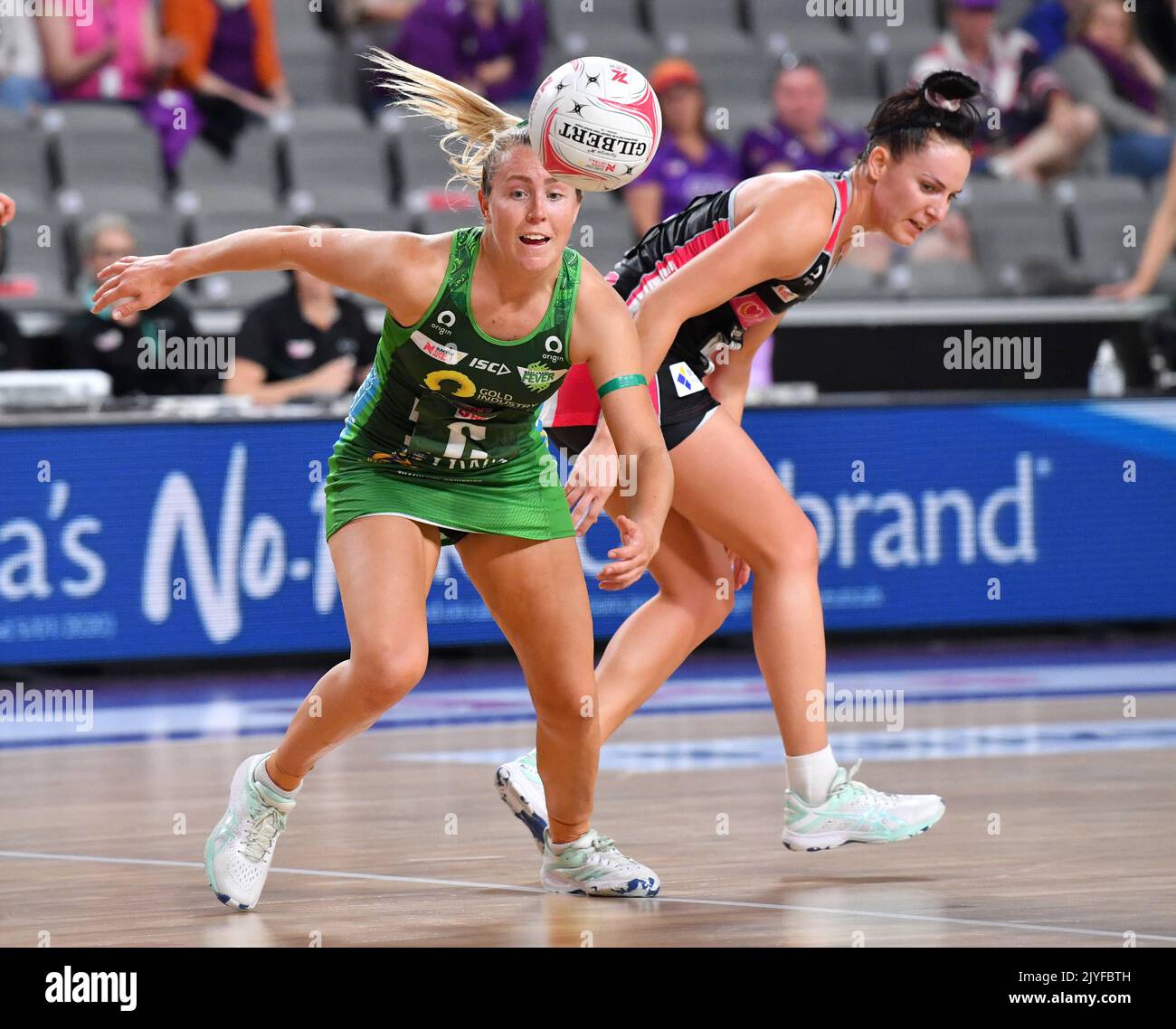 Jess Anstiss (left) of the Fever in action during the Round 1 Super ...