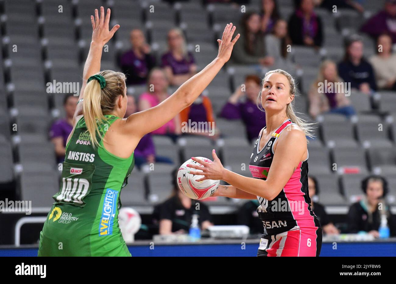 Chelsea Pitman (right) of the Thunderbirds takes on Jess Anstiss (left ...