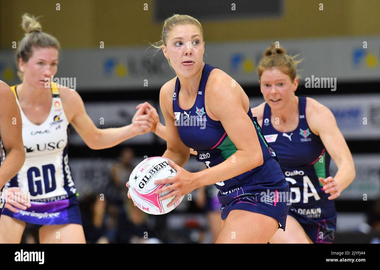 Kate Moloney (centre) of the Vixens in action during the Round 3 Super ...