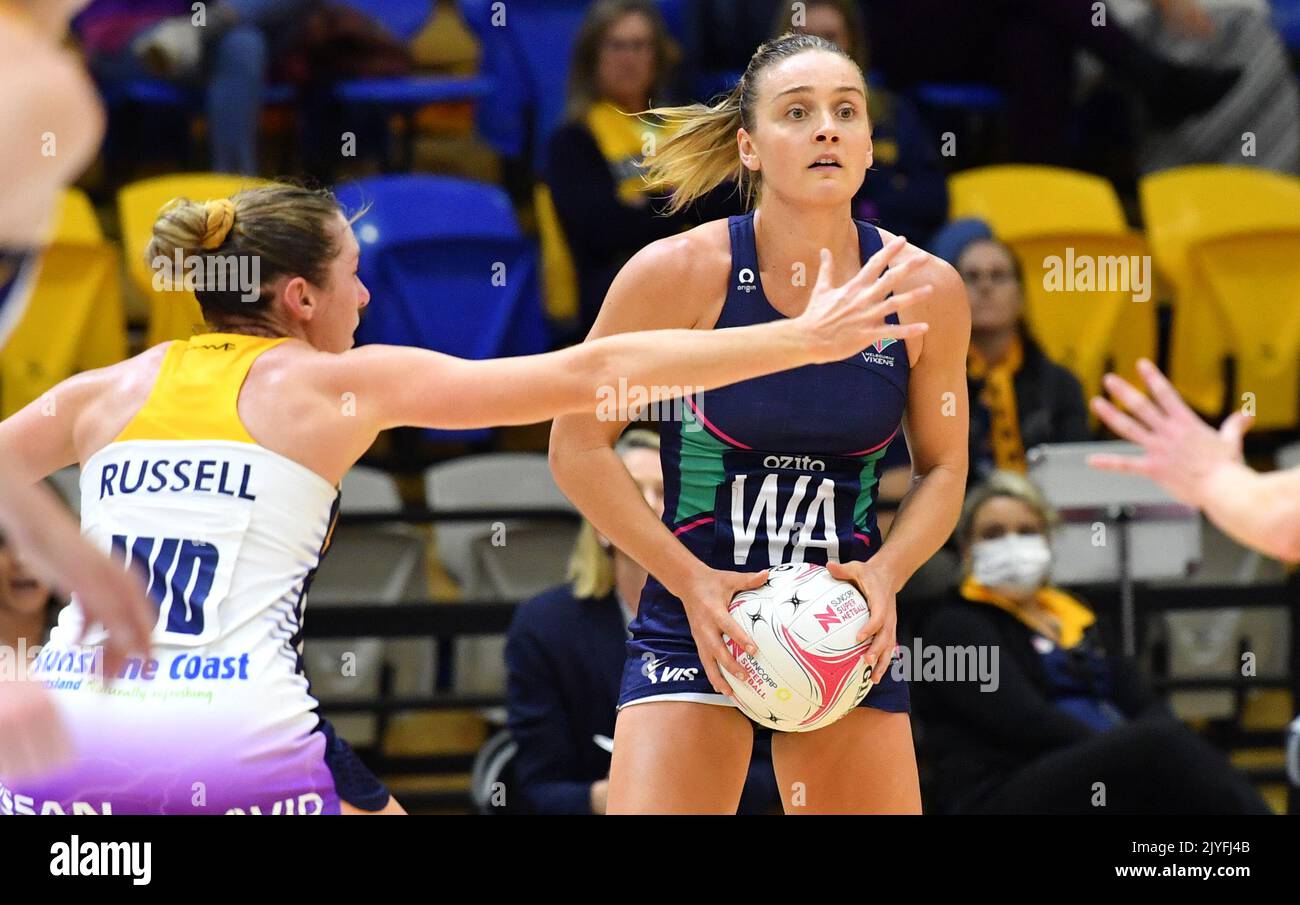 Liz Watson (right) of the Vixens in action during the Round 3 Super ...