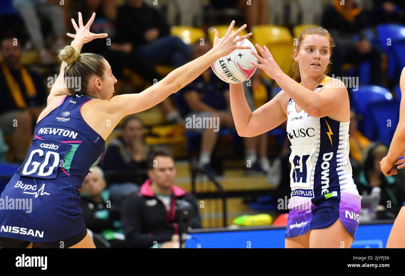 Stephanie Wood (right) of the Lightning in action during the Round 3 ...