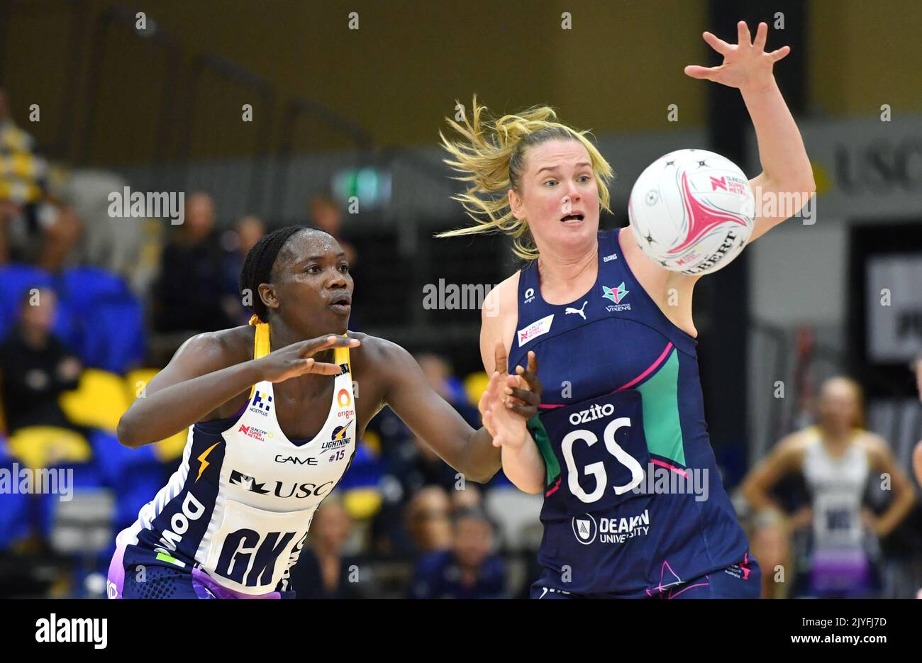 Phumza Maweni (left) of the Lightning contests for the ball against ...