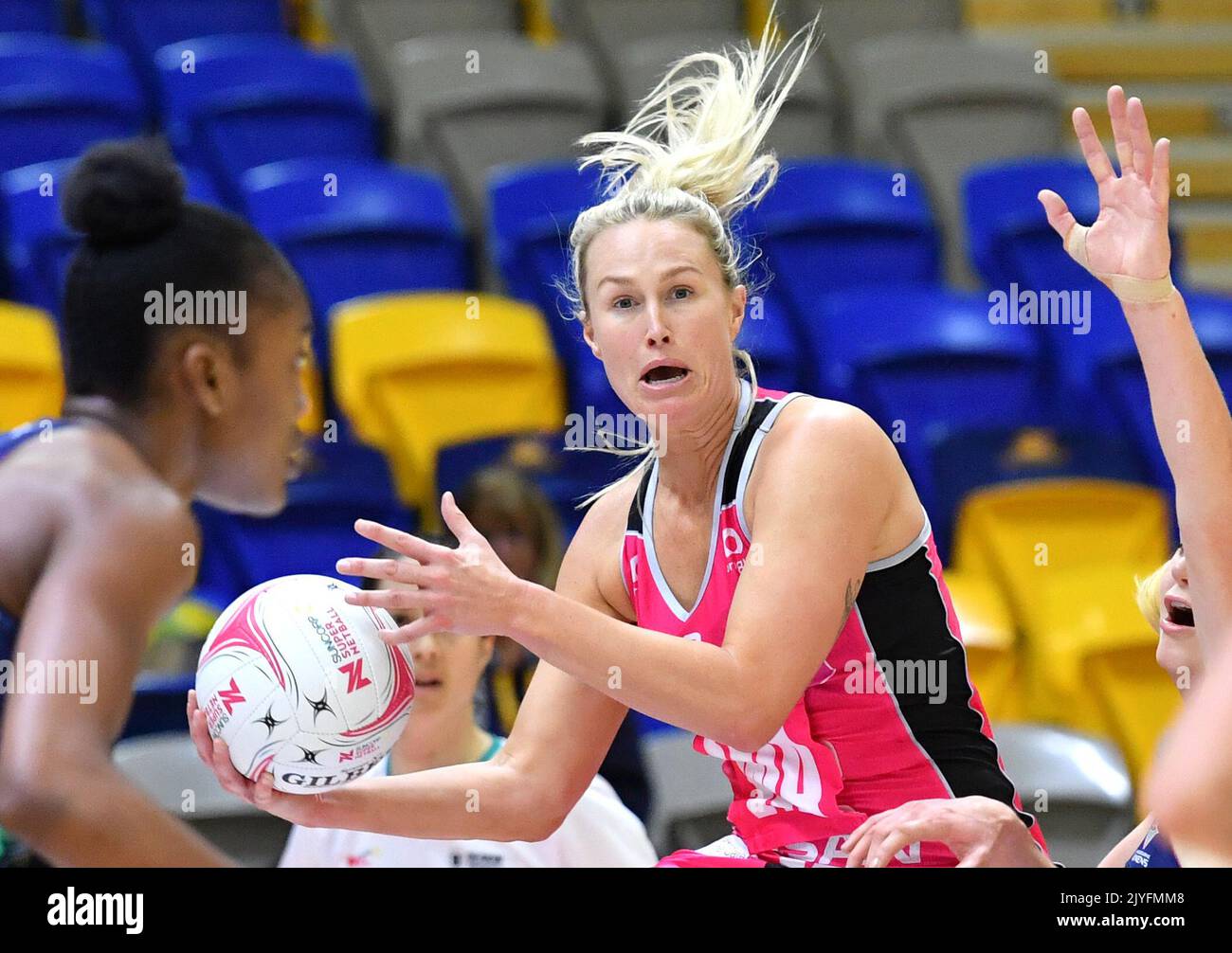 Chelsea Pitman (centre) of the Thunderbirds in action during the Round ...