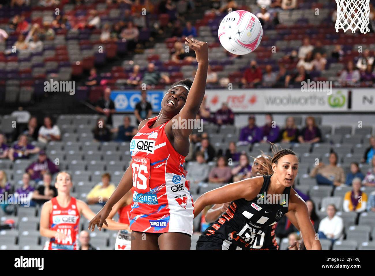 Sam Wallace of the Swifts in action during the Round 6 Super Netball ...