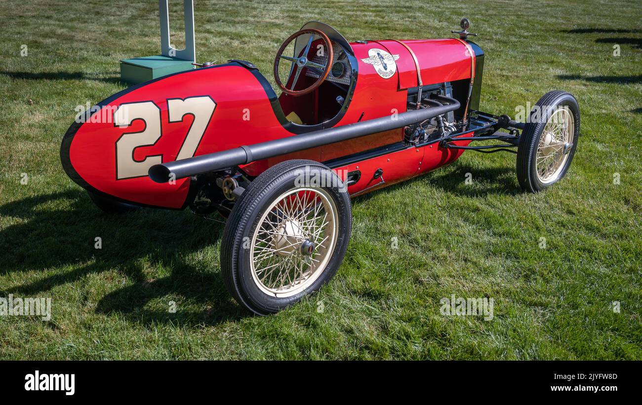 GROSSE POINTE SHORES, MI/USA - JUNE 19, 2022: A 1924 Ford Frontenac ...