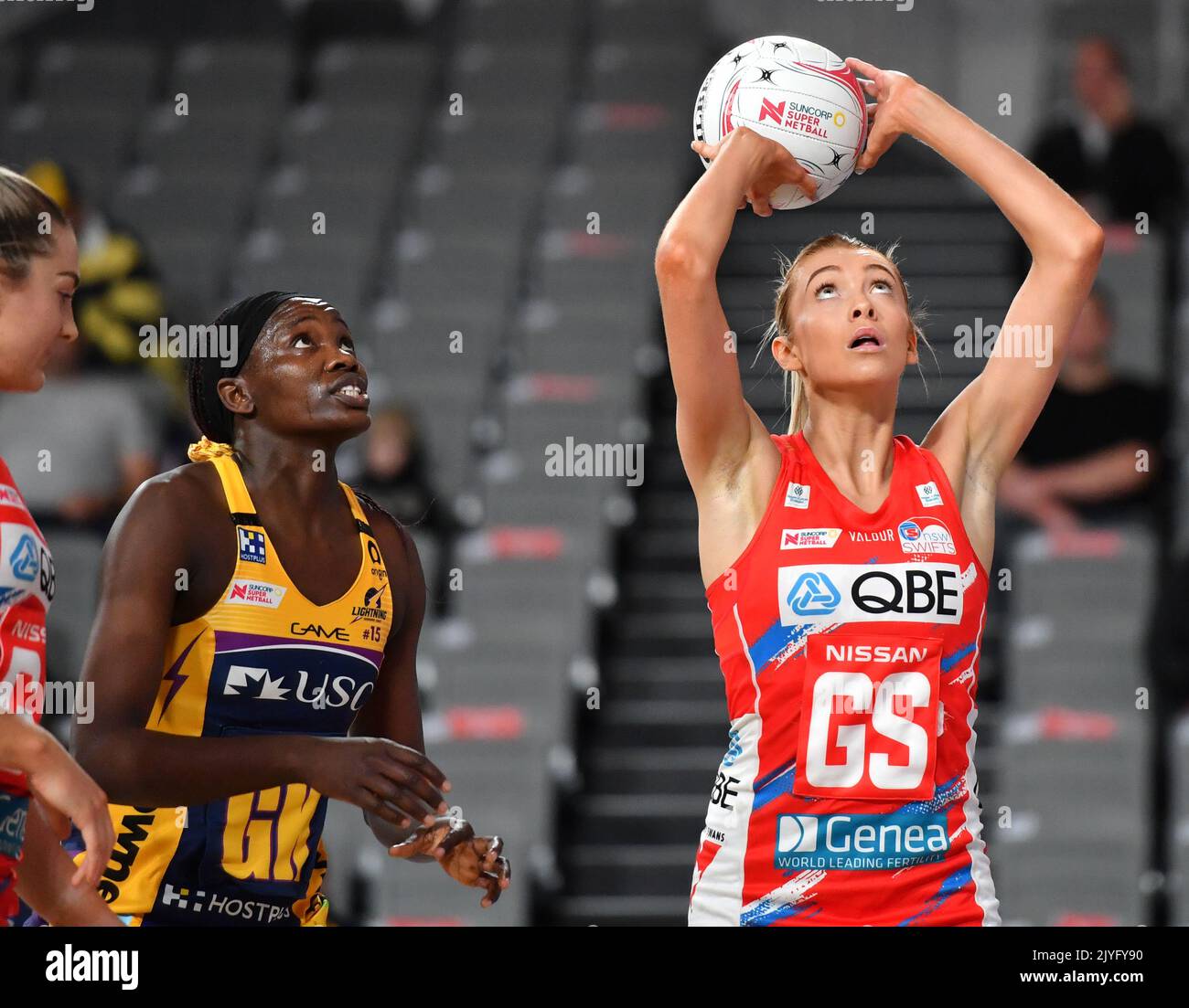 Helen Housby (right) of the Swifts shoots for goal during the Round 7 ...