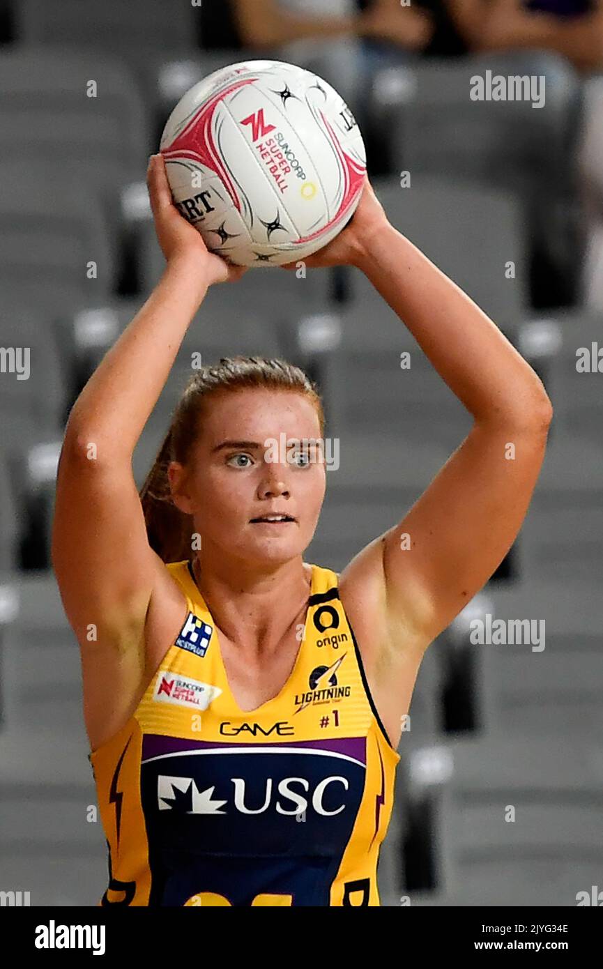 Stephanie Wood of the Lightning in action during the Round 8 Super ...