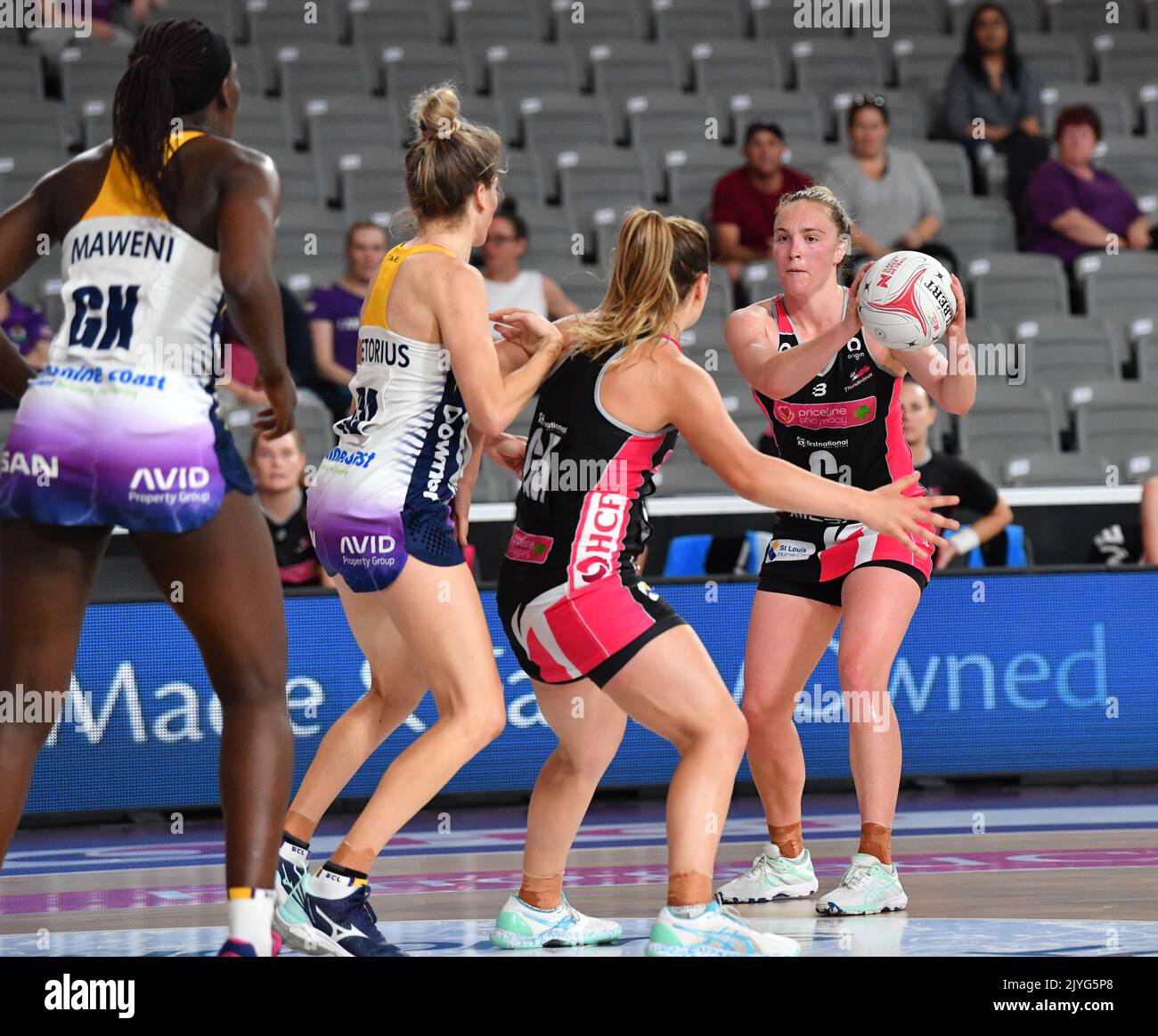 Hannah Petty (right) of the Thunderbirds in action during the Round 9 ...