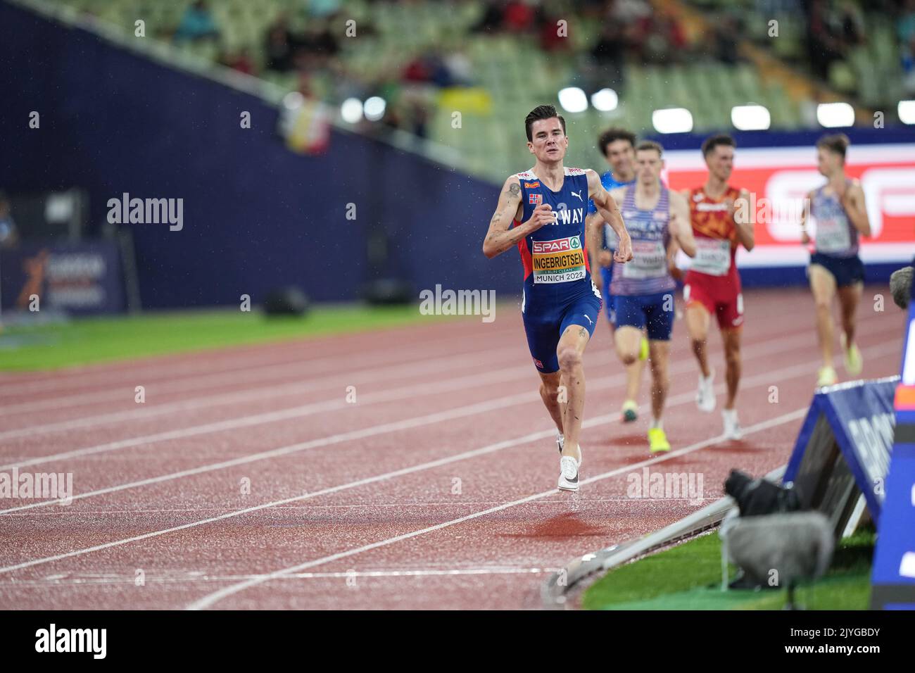Jakob Ingebrigtsen winning the 1500 meters at the European Athletics ...
