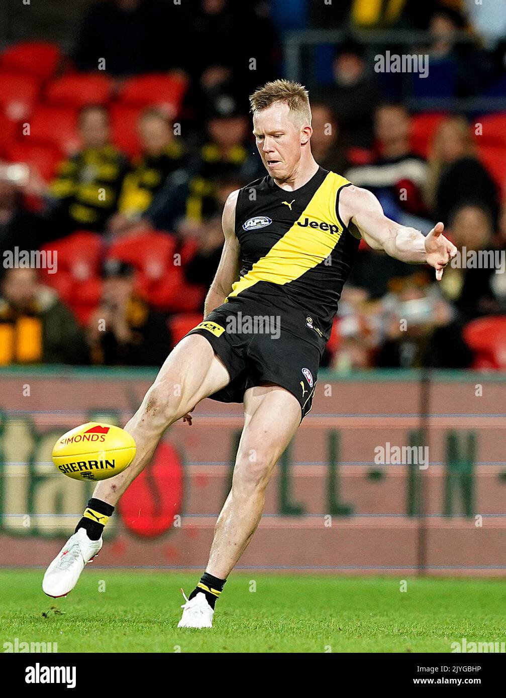 Jack Riewoldt of the Tigers kicks a goal during the Round 17 AFL match ...
