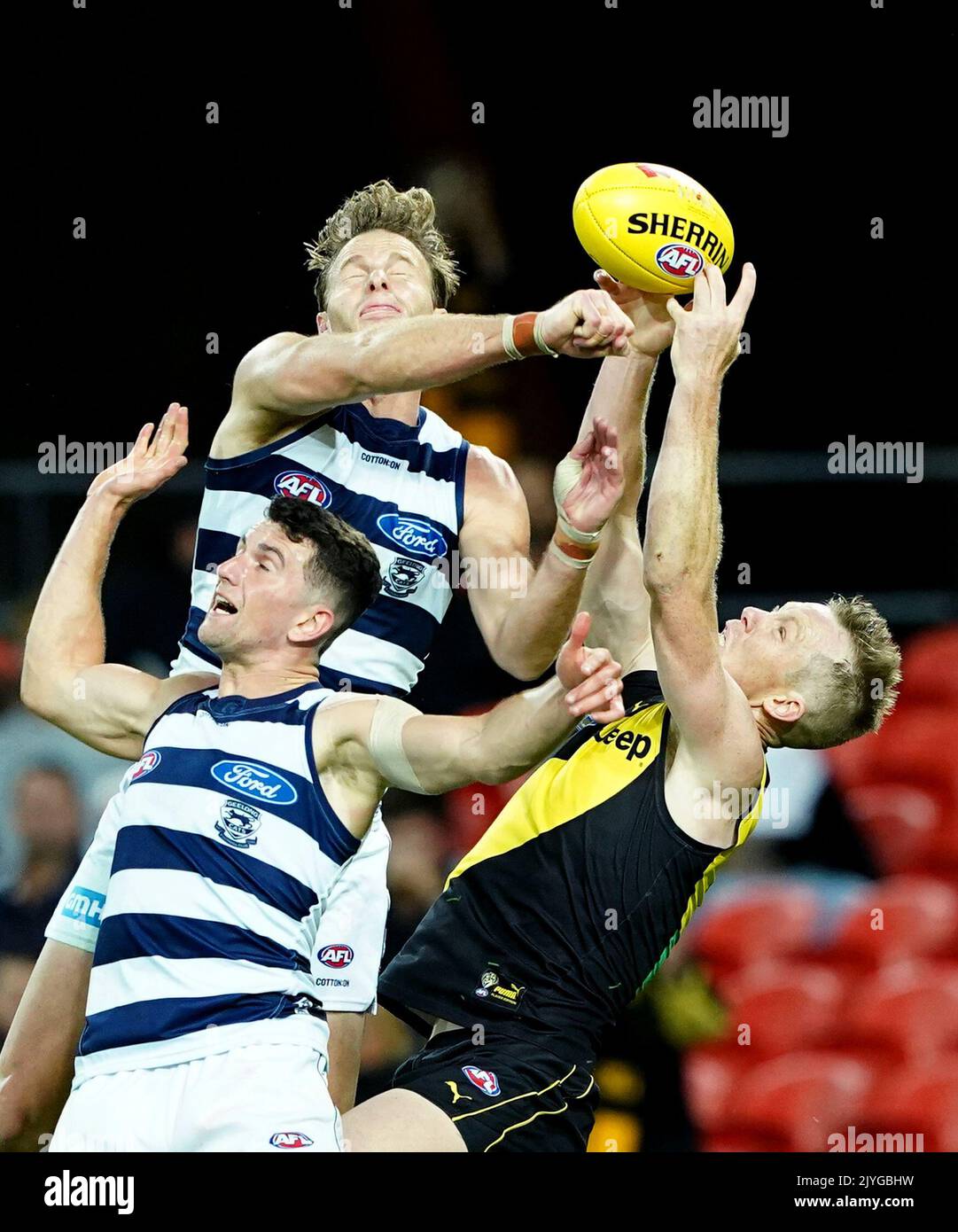 Jack Riewoldt of the Tigers (right) takes a mark during the Round 17 ...