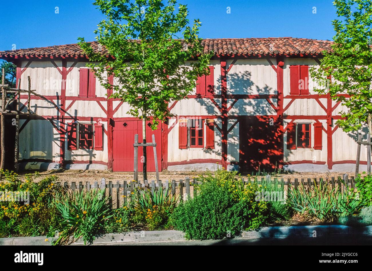 40 landes hi-res stock photography and images - Alamy