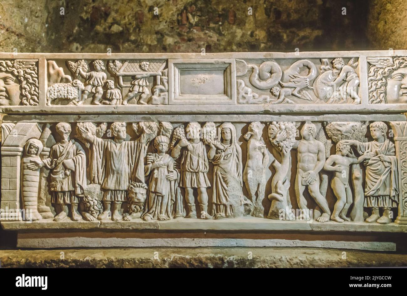 France. Aquitaine. Landes (40) Aire-sur-Adour. In the crypt of the ...