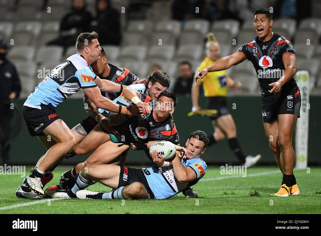 Kodi Nikorima of the Warriors during the Round 18 NRL match between the ...