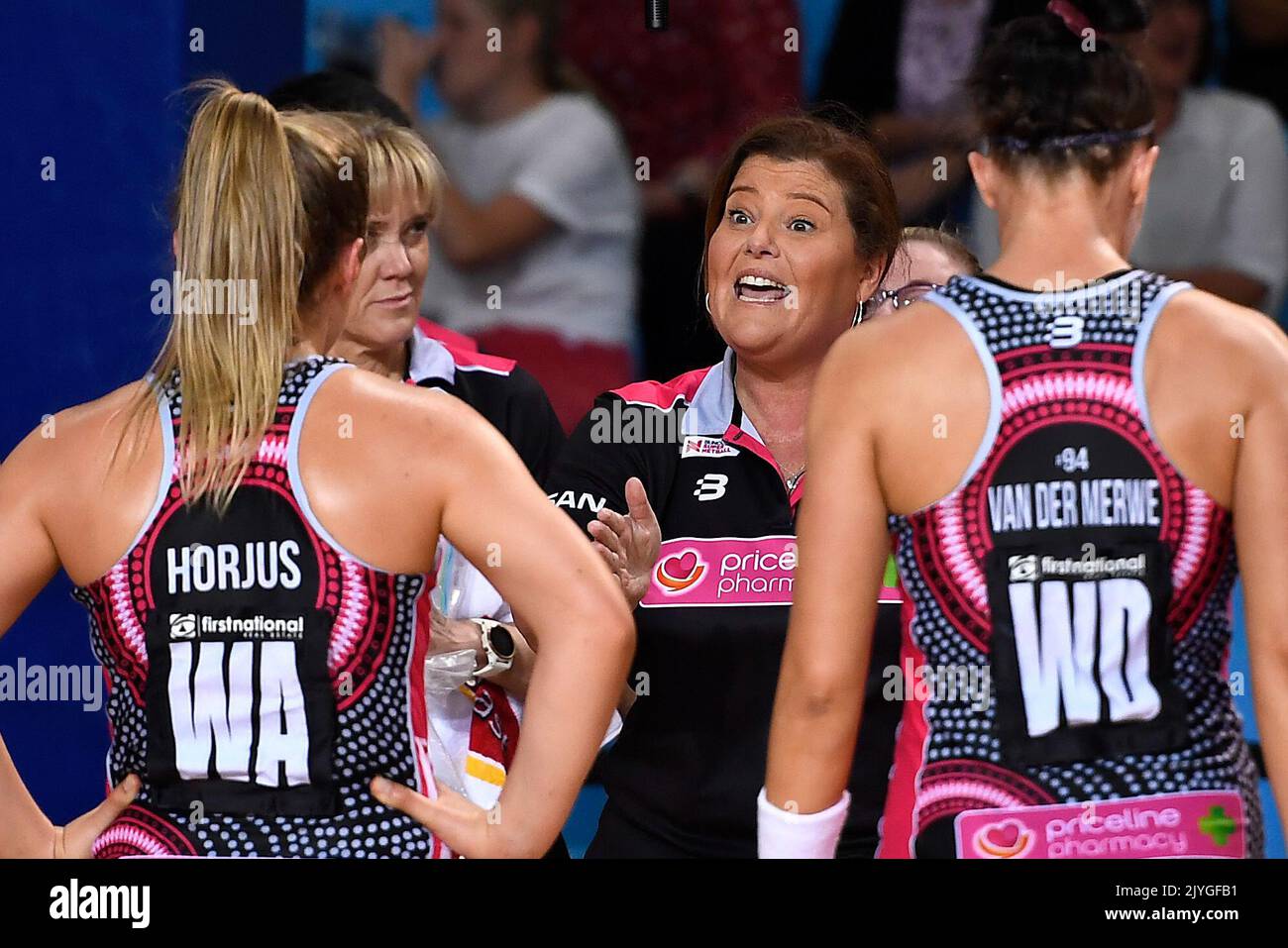 Adelaide Thunderbirds head coach Tania Obst speaks to her players ...