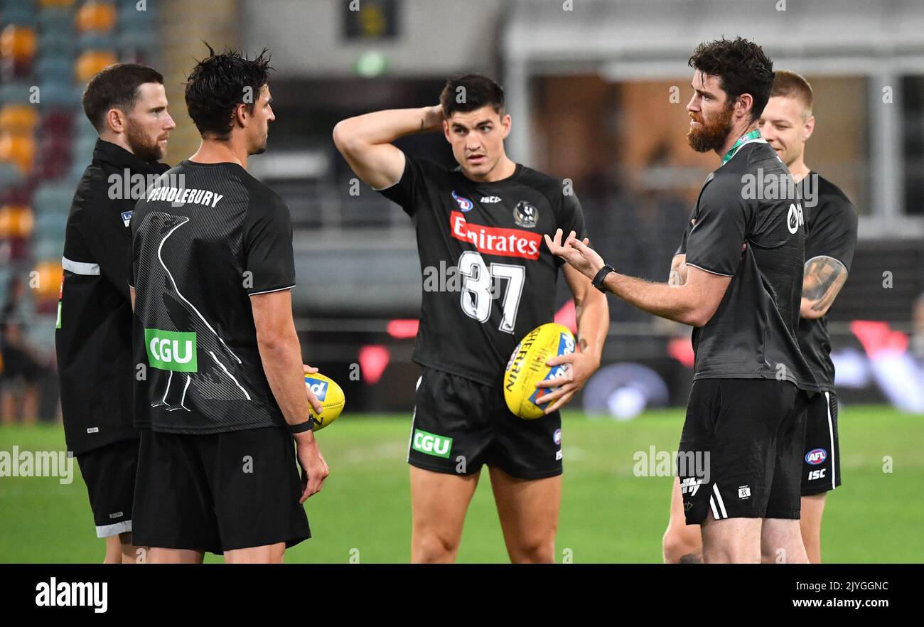 Jeremy Howe (left), Scott Pendlebury (2nd from left), Brayden Maynard ...