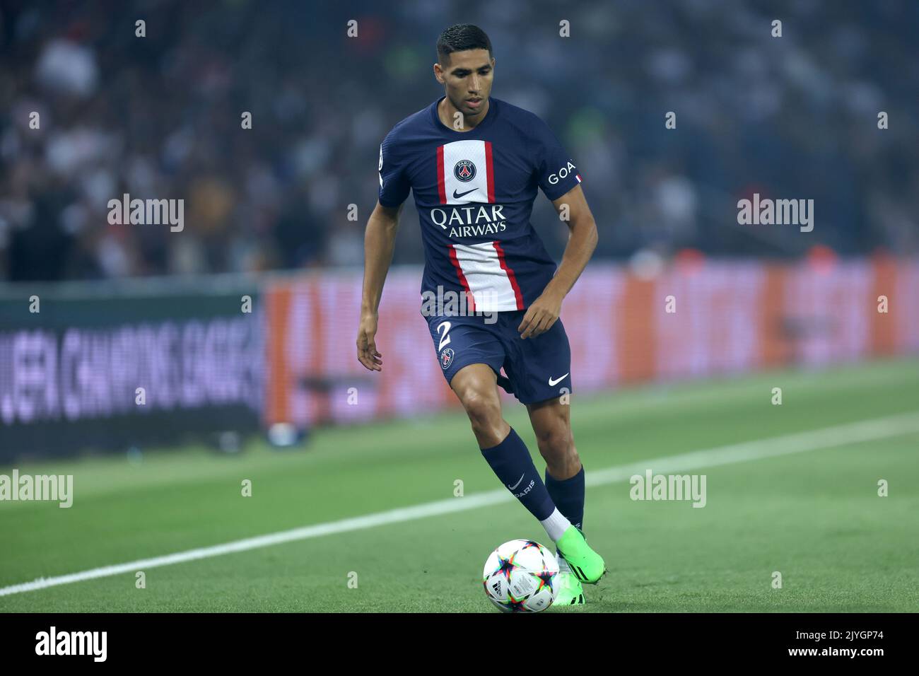 Achraf Hakimi of Paris Saint-Germain Fc controls the ball during the ...