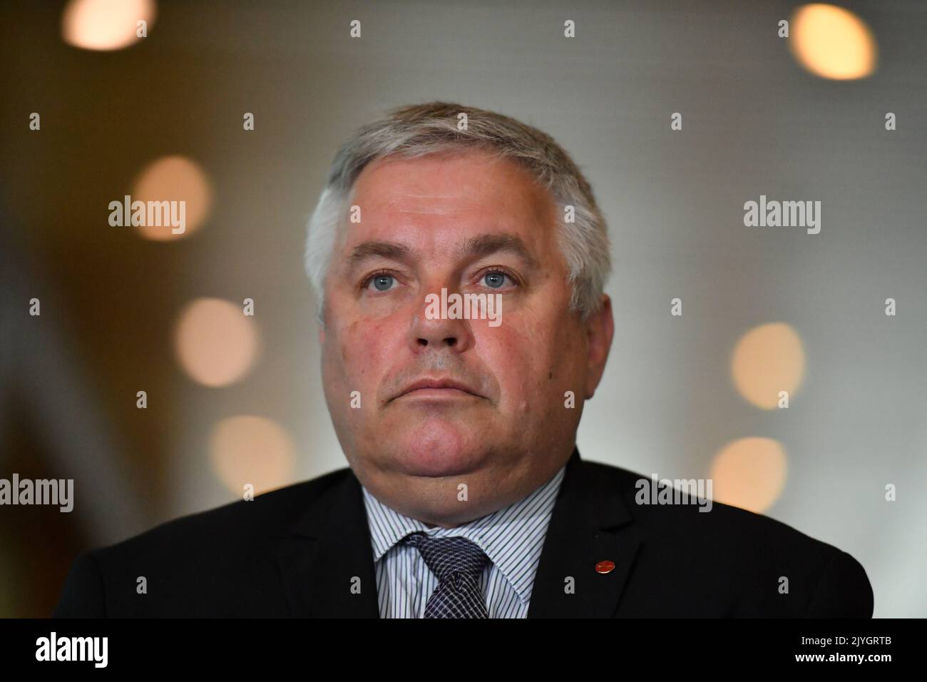 Independent Senator Rex Patrick at a press conference at Parliament ...