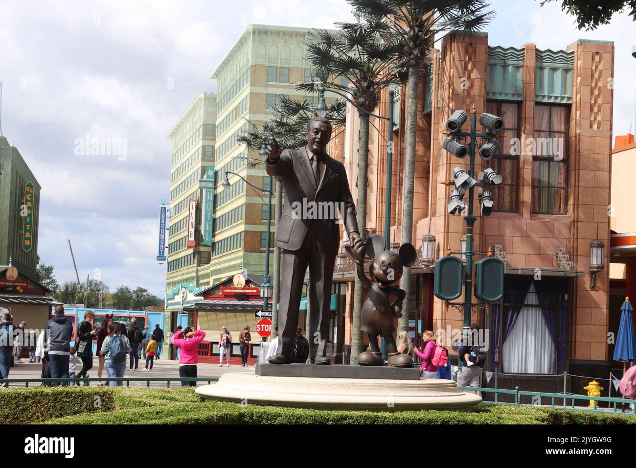 Disneyland Paris celebrating 30 years of magic the theme park open its ...