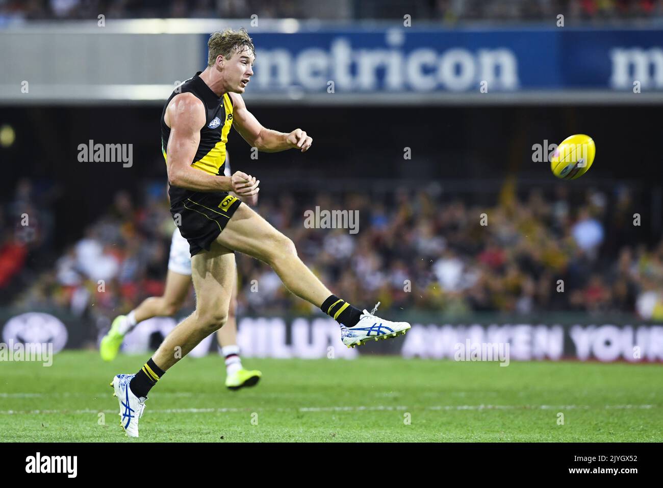 Tom Lynch of the Tigers in action during the AFL Semi Final 1 match ...