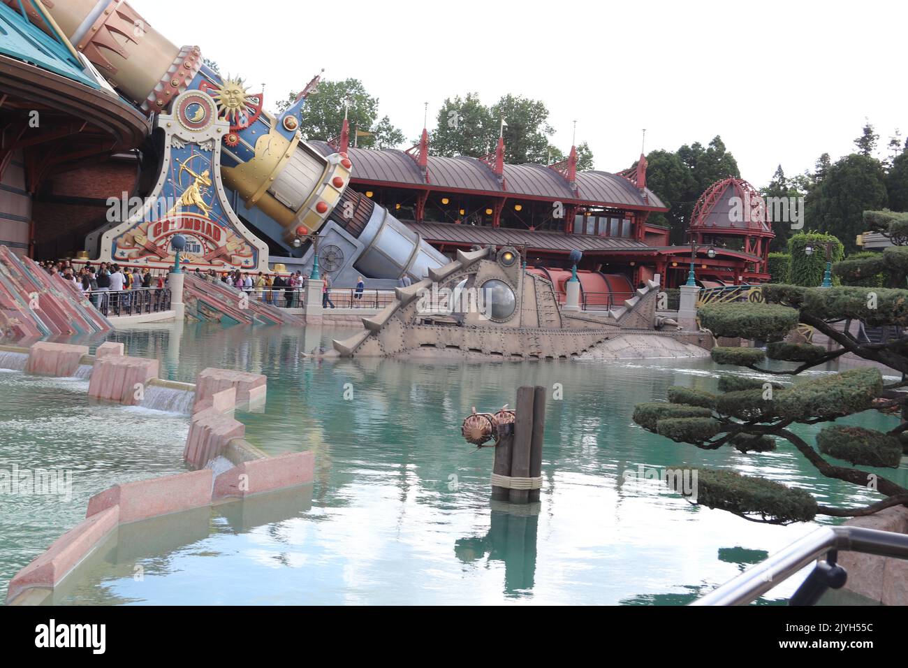 Disneyland Paris celebrating 30 years of magic the theme park open its ...