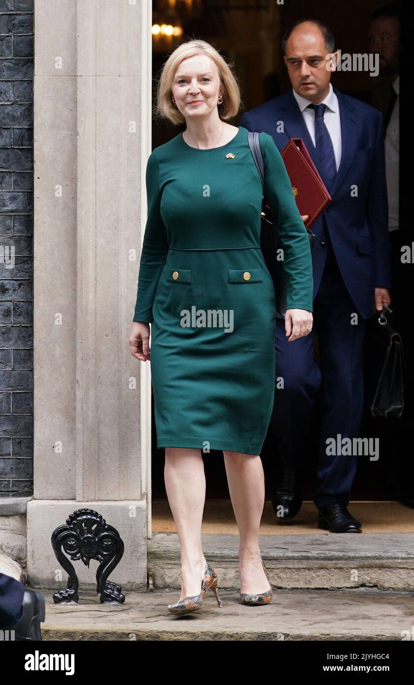 Prime Minister Liz Truss leaves 10 Downing Street, London, for the ...