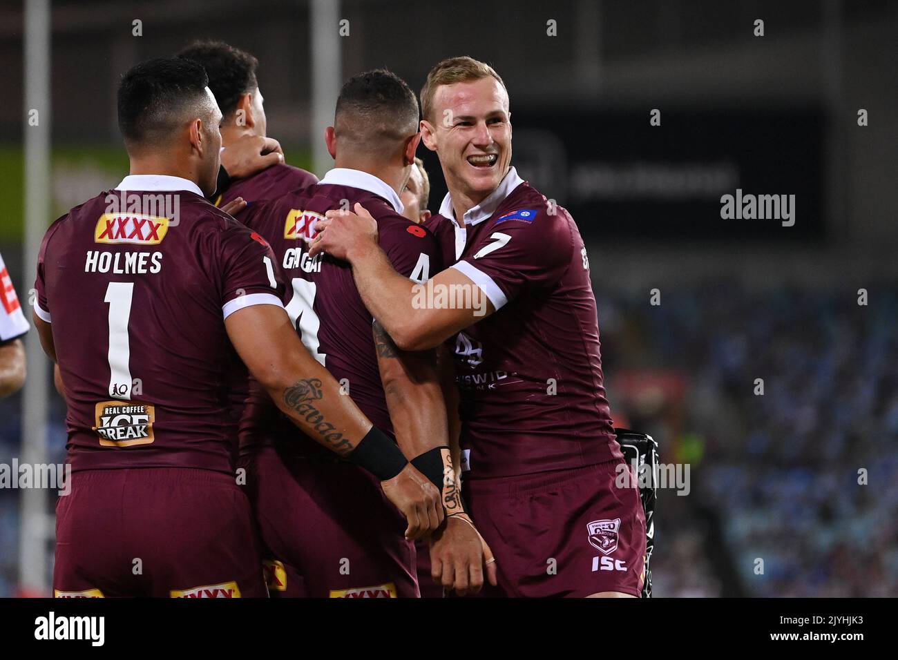 The Maroons celebrate Xavier Coates' try during Game 2 of the 2020 ...