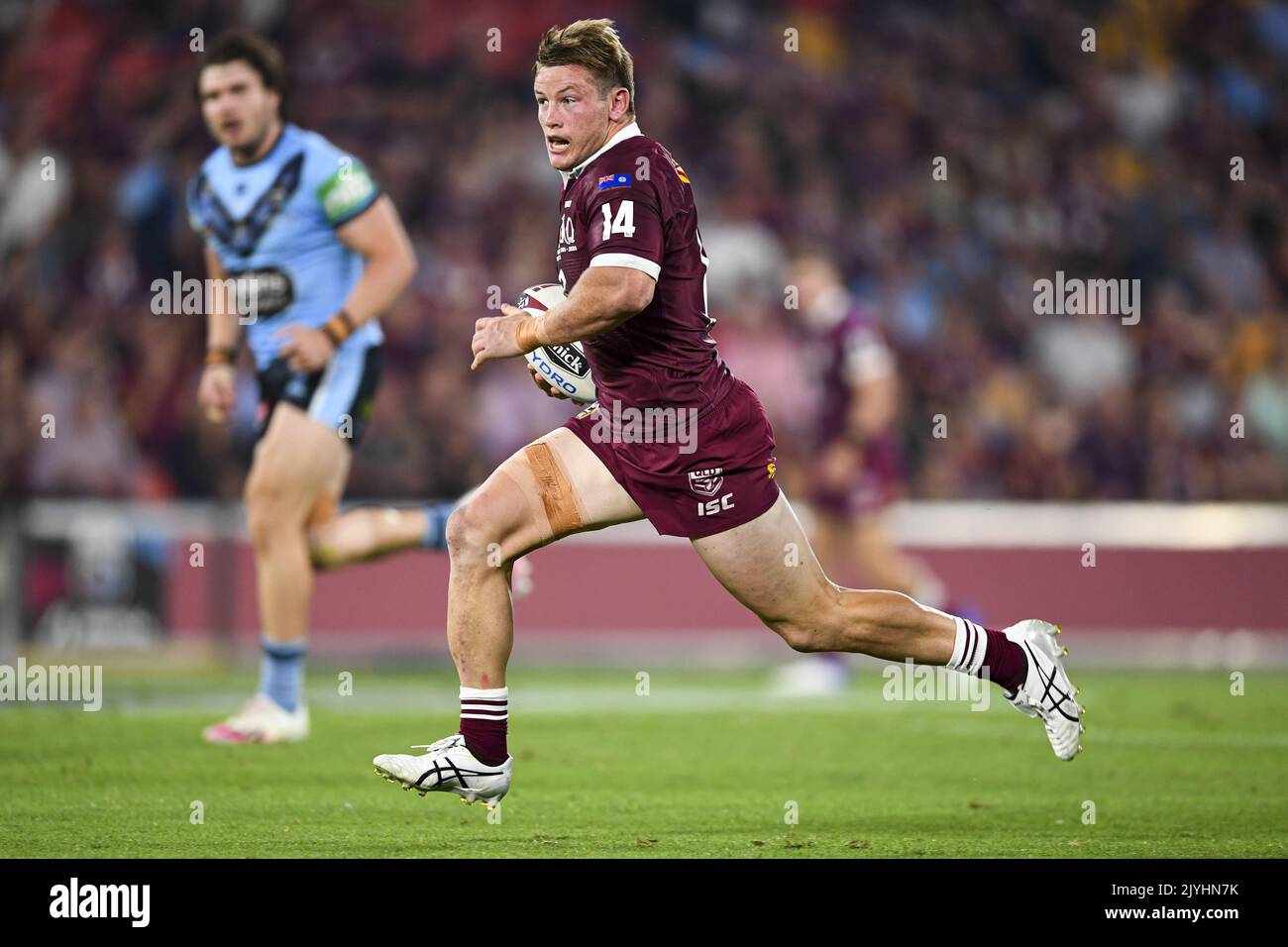 Harry Grant of the Maroons runs the ball during Game 3 of the 2020 ...