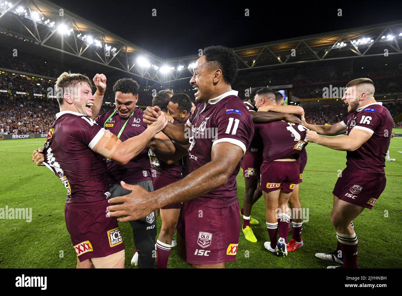 Harry Grant of the Maroons (left) and Felise Kaufusi of the Maroons ...